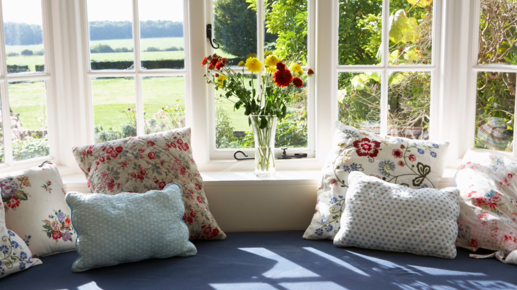 10 Advantages of Bow Windows | SoftLite Windows and Doors